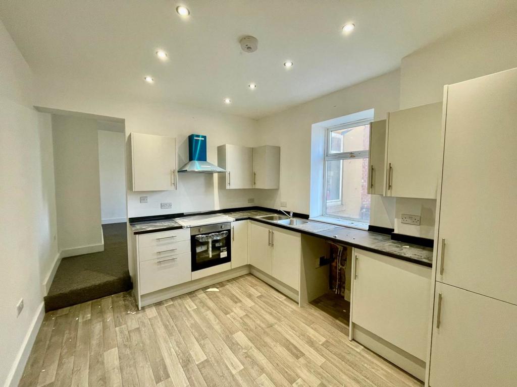 Rectory Road, Gateshead NE8 2 bed flat - £695 pcm (£160 pw)