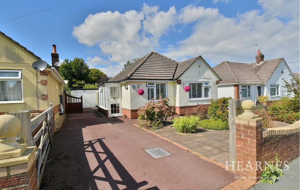 Anchor Road, Bournemouth, BH11 2 bed detached bungalow - £375,000