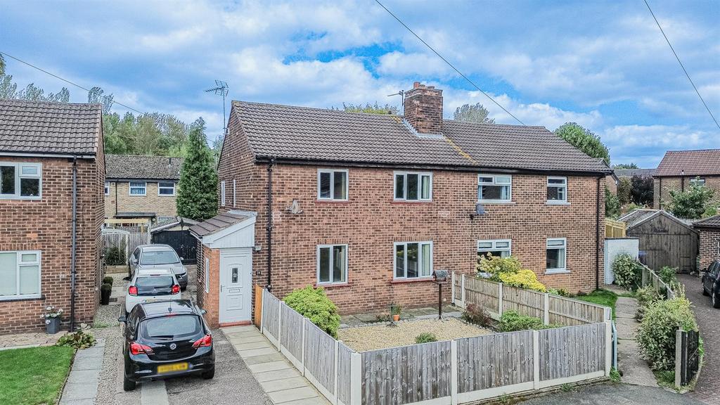 Lilac Grove, Warrington WA4 3 bed semi-detached house - £250,000
