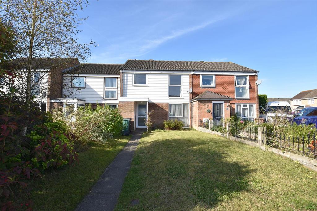 Bolters Road, Horley 3 bed house - £1,800 pcm (£415 pw)