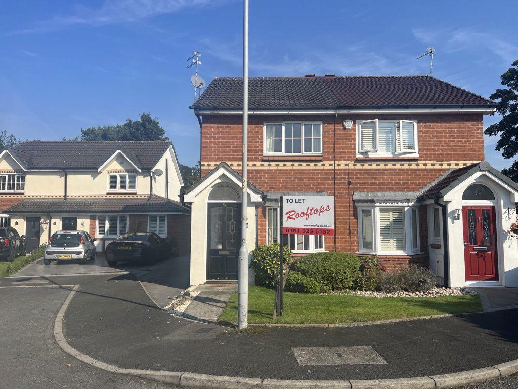 Hilton Road, Sharston, Manchester... 2 bed semi-detached house - £1,200 ...
