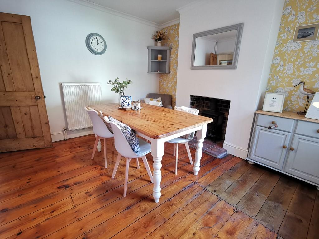 Church Road, Kessingland, Lowestoft 2 bed cottage for sale - £245,000