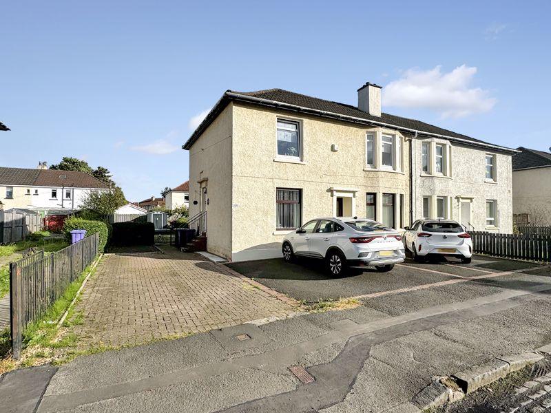 Carlibar Avenue, Knightswood 2 bed apartment - £129,995