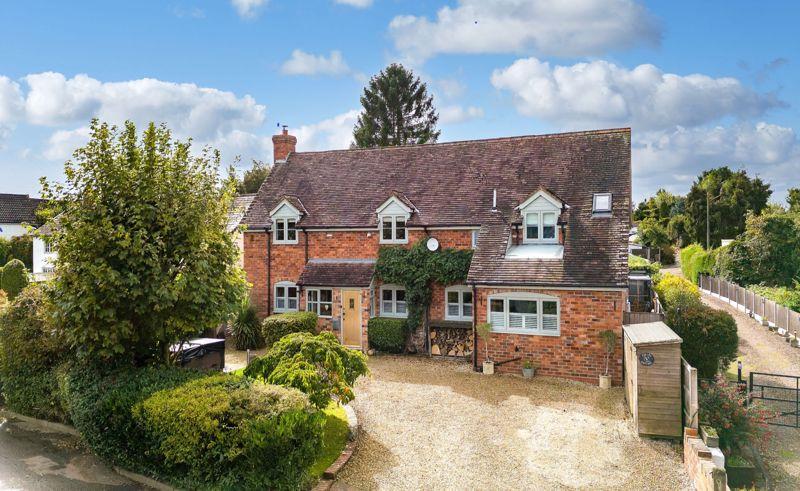 Park Lane, Sapey Common... 4 bed detached house - £725,000