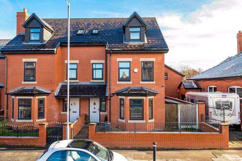 Springfield Road, Wigan WN6 4 bed house for sale - £270,000