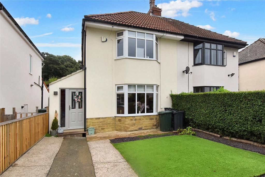 Netherhall Road, Baildon, Shipley... 3 bed semi-detached house - £320,000