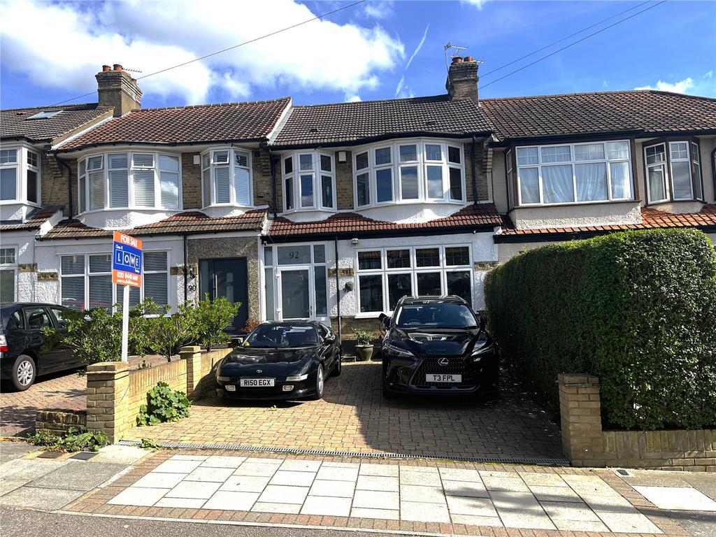 Ridgeway Avenue, East Barnet EN4 3 bed terraced house - £710,000