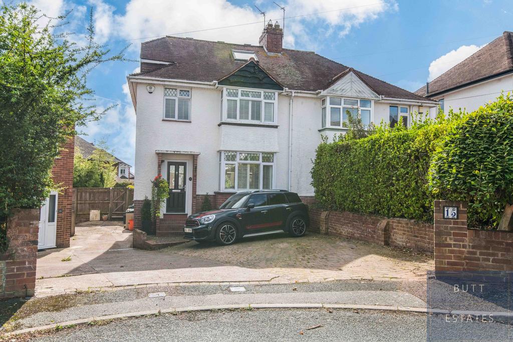 Exeter EX2 4 bed semi-detached house - £500,000