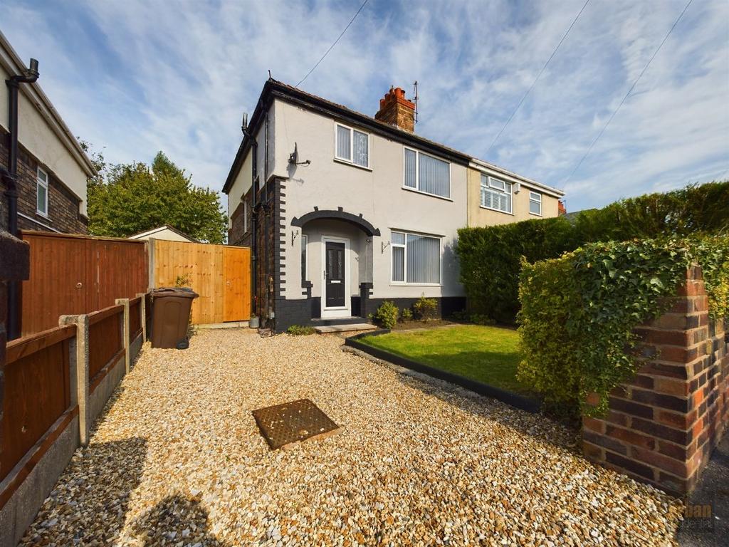 Woodland Road, Melling 3 bed semi-detached house - £215,000