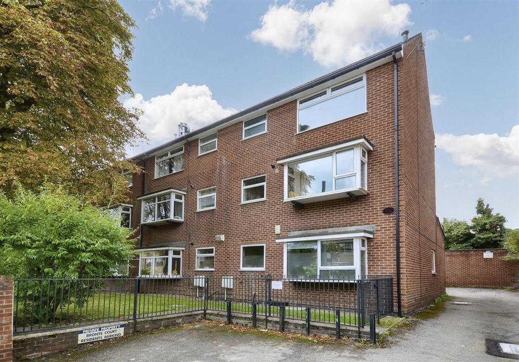 Waverley Street, Nottingham 3 bed apartment - £179,950