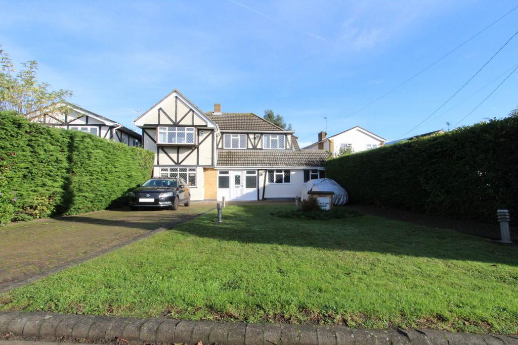 Great Burches Road, Thundersley 5 bed detached house for sale - £775,000