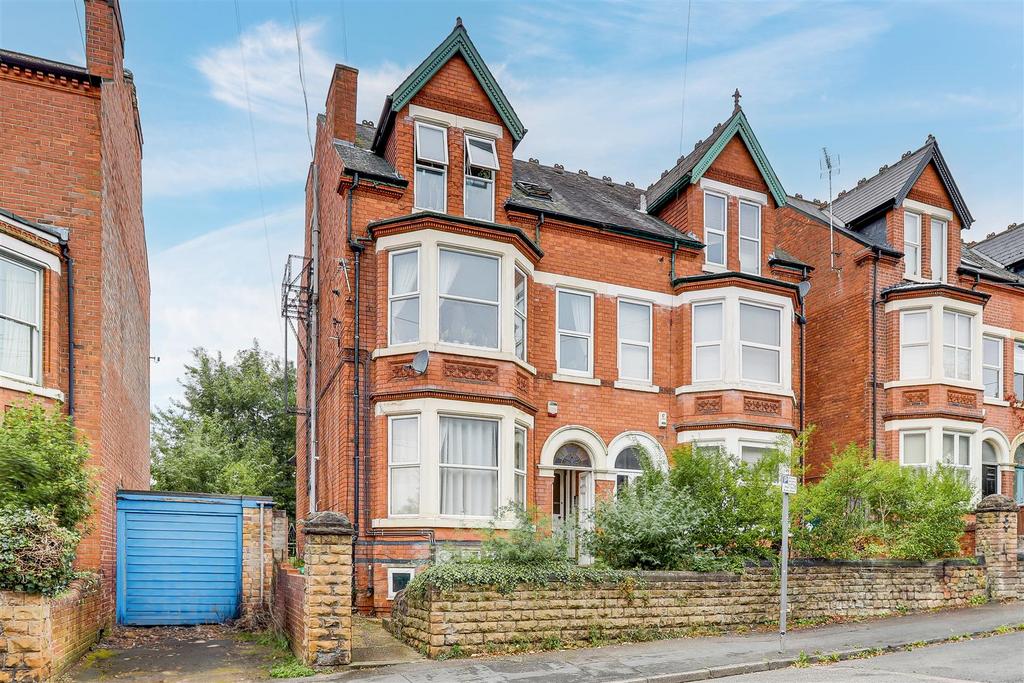 Foxhall Road, Forest Fields NG7 4 bed semi-detached house - £360,000