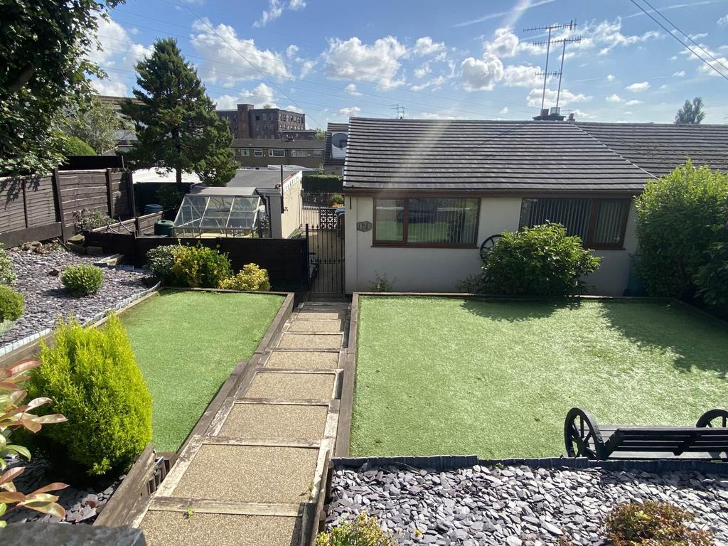 Victoria Way, Royton 2 bed bungalow - £210,000