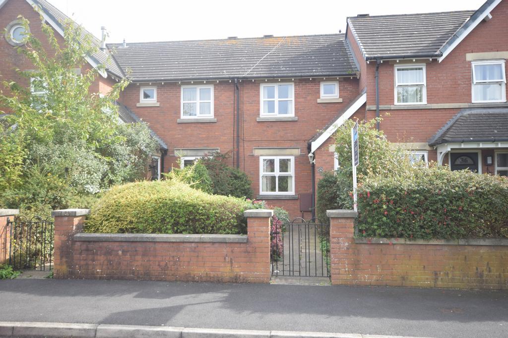 West Cliffe, Lytham 2 bed mews - £240,000