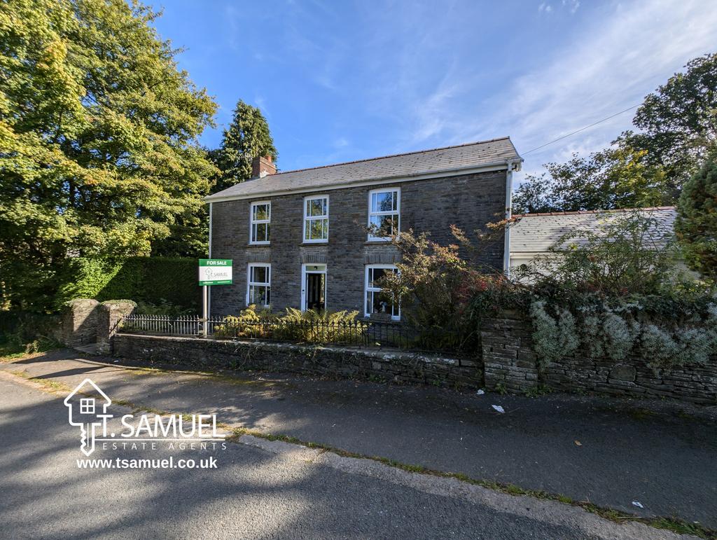 Brynffynnon,Llanfabon Road, Llanfabon 4 bed detached house for sale - £ ...