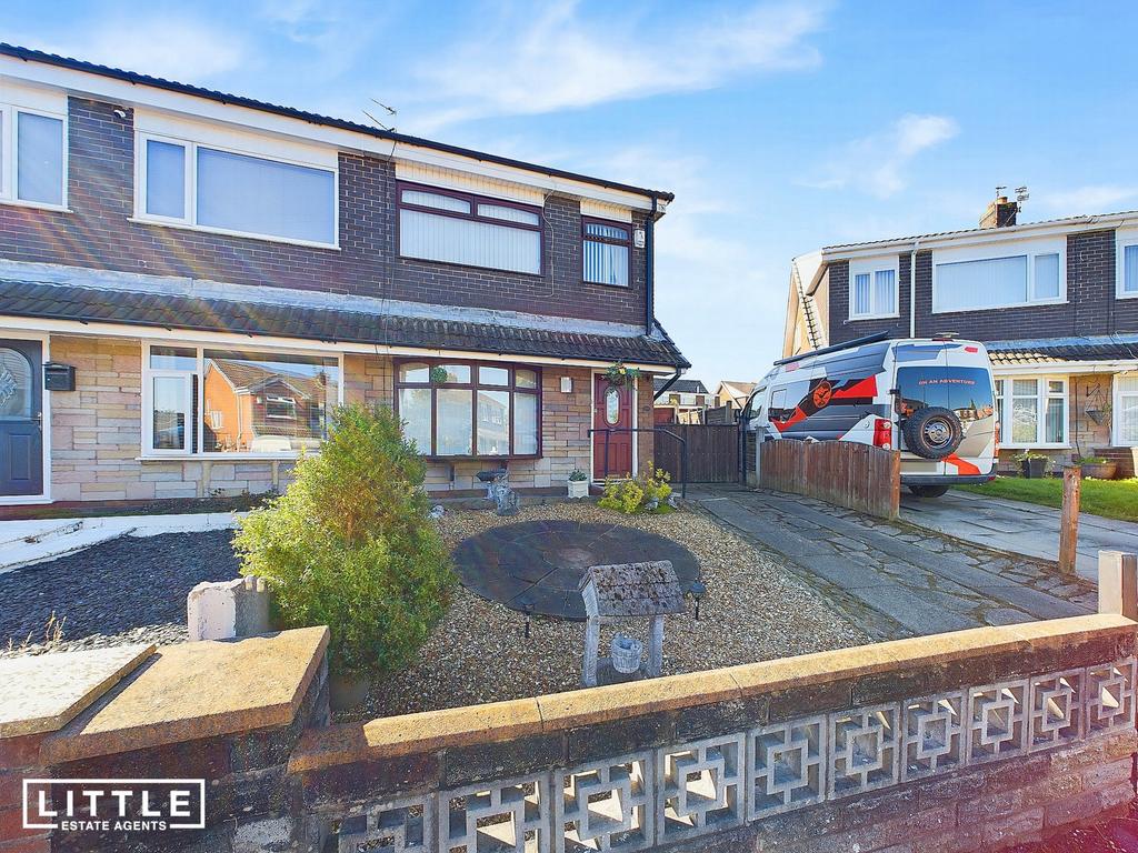 Minehead Grove, Sutton Leach, WA9 3 bed semi-detached house - £170,000