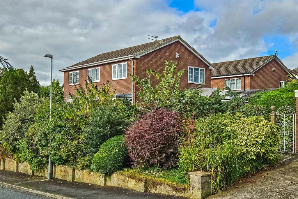 Cromwell Road, Ribbleton, Preston 4 bed detached house - £369,950