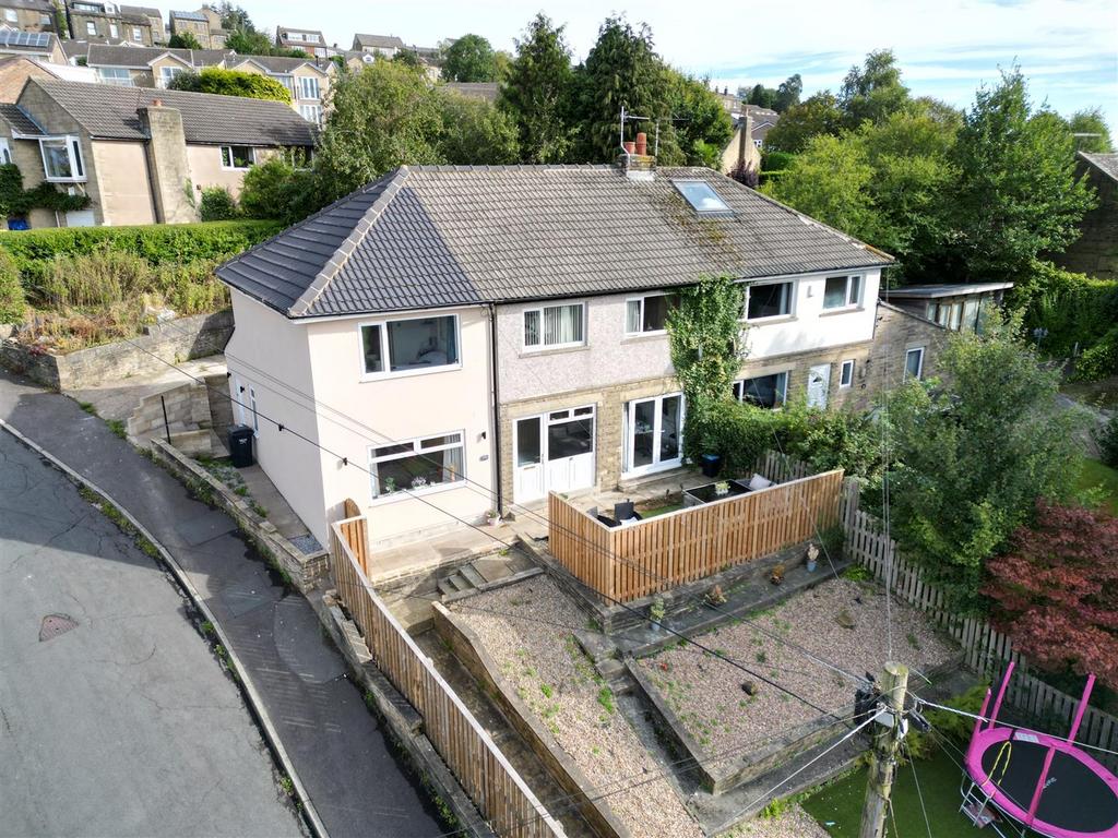 Saddleworth Road, Greetland HX4 4 bed semi-detached house for sale - £ ...