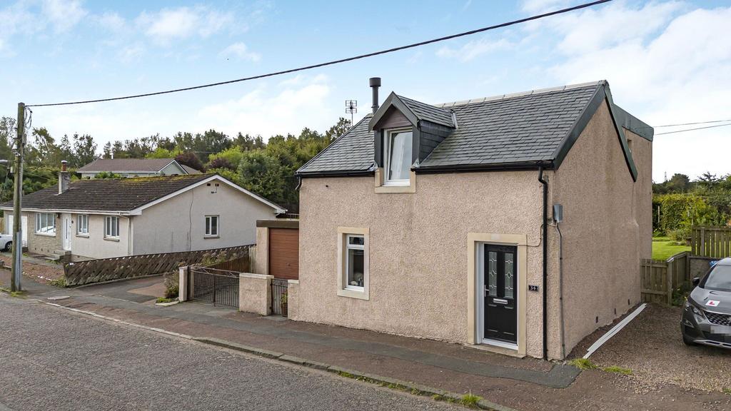 Lesmahagow Road, Lanark ML11 2 bed detached house - £165,000