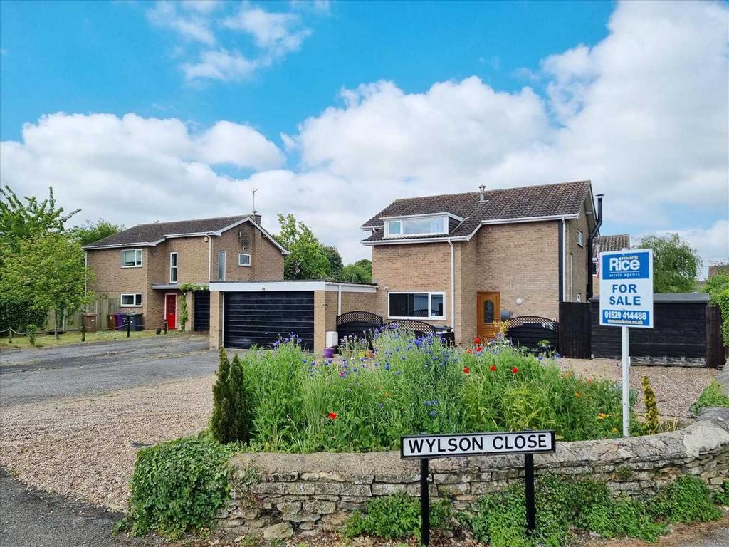 Cranwell Village NG34 4 bed detached house for sale - £315,000