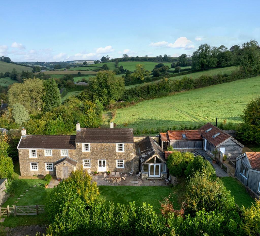 Batcombe, Near Bruton, Somerset, BA4 5 bed village house - £1,750,000