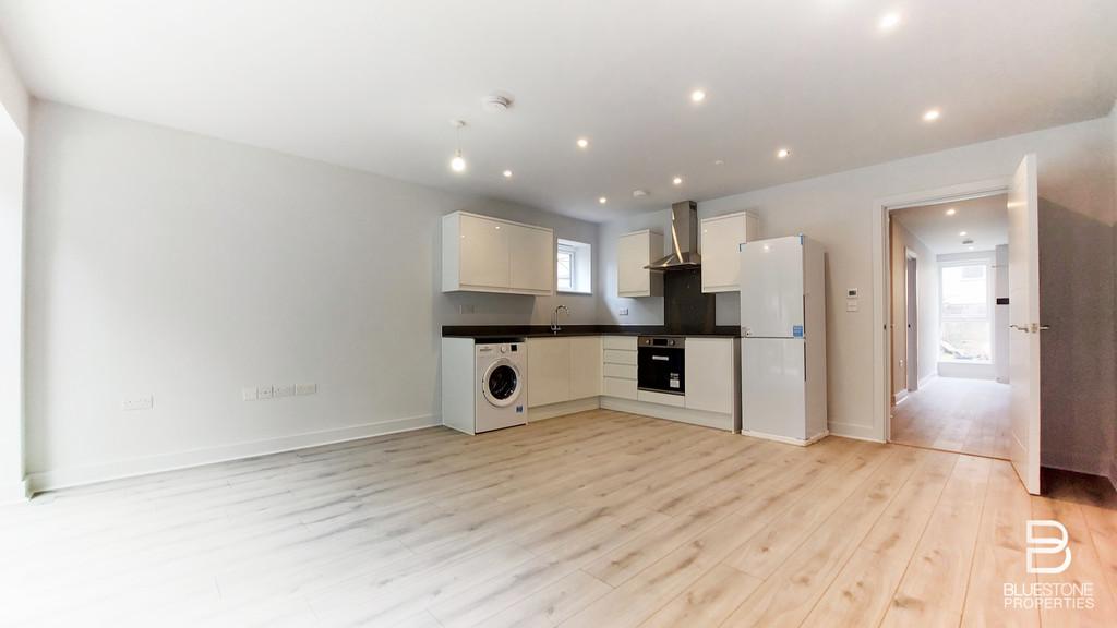 Temple Road, Croydon 1 bed ground floor flat - £1,495 pcm (£345 pw)