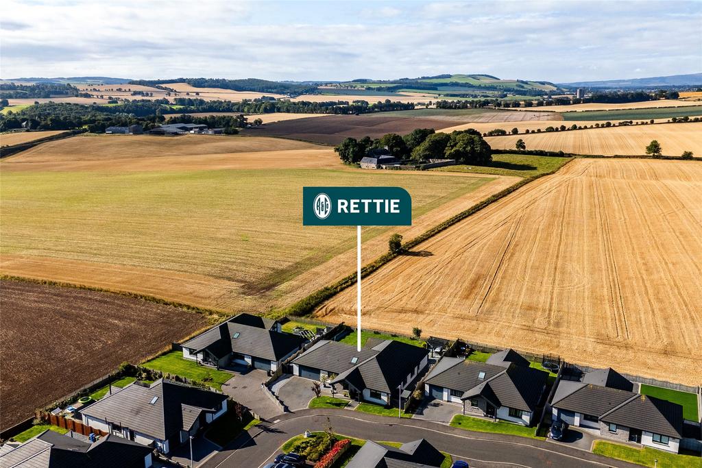 Dairsie Meadows, Dairsie, Cupar, Fife 5 bed detached house - £555,000