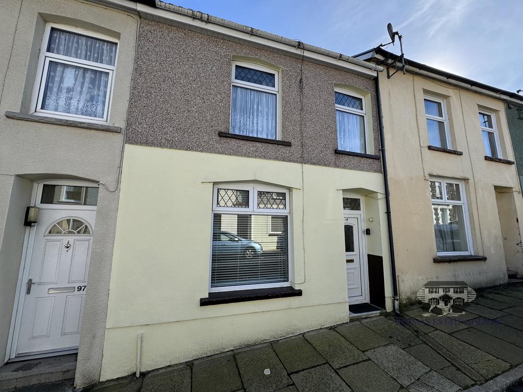 High Street, Clydach Vale, Tonypandy... 2 bed terraced house - £99,950