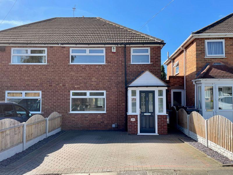 Amblecote Avenue, Great Barr... 3 bed semi-detached house - £240,000