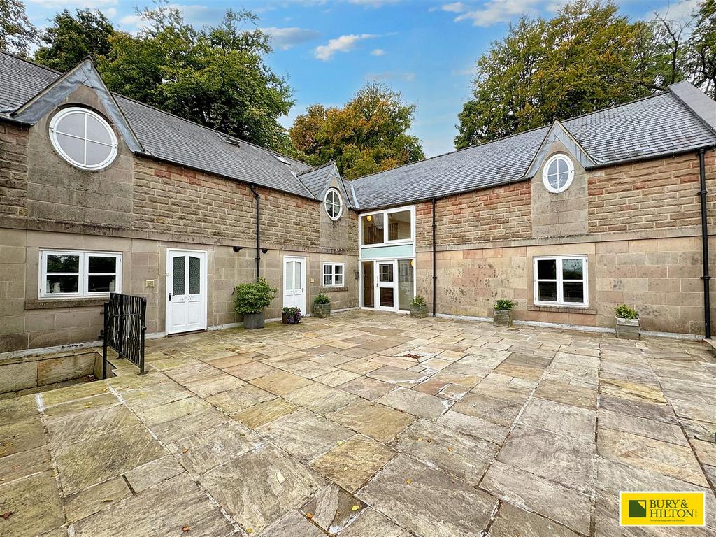 Corbar Road, Buxton 2 bed apartment - £199,995