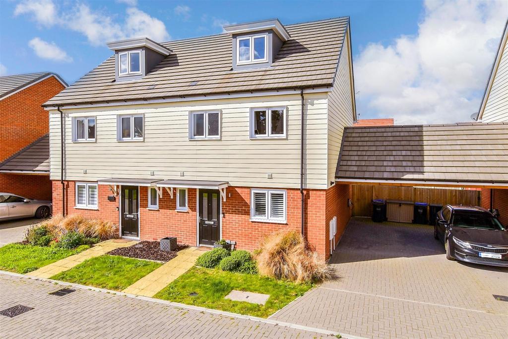 Sayers Common, Hassocks, West Sussex 4 bed semi-detached house for sale ...