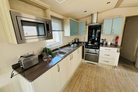 Houses for sale in Jaywick | OnTheMarket