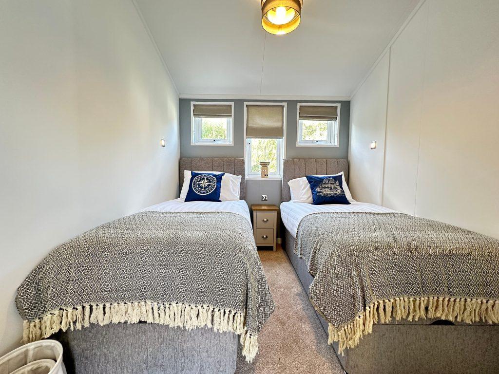 Rye Harbour Holiday Park 2 bed lodge - £284,995