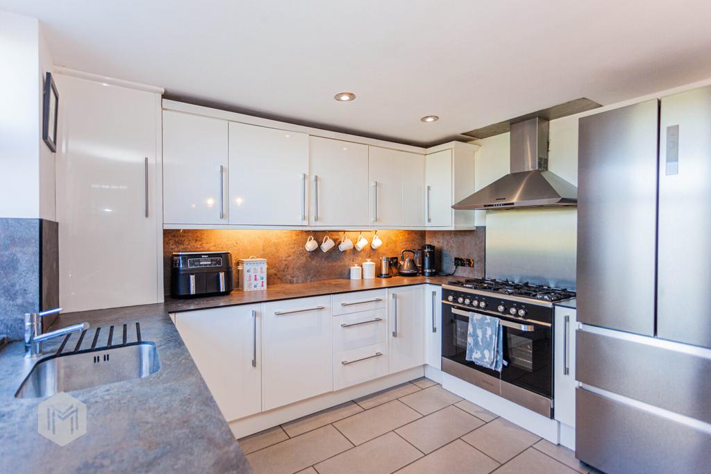 Springside View, Bury, Greater... 3 bed terraced house - £275,000
