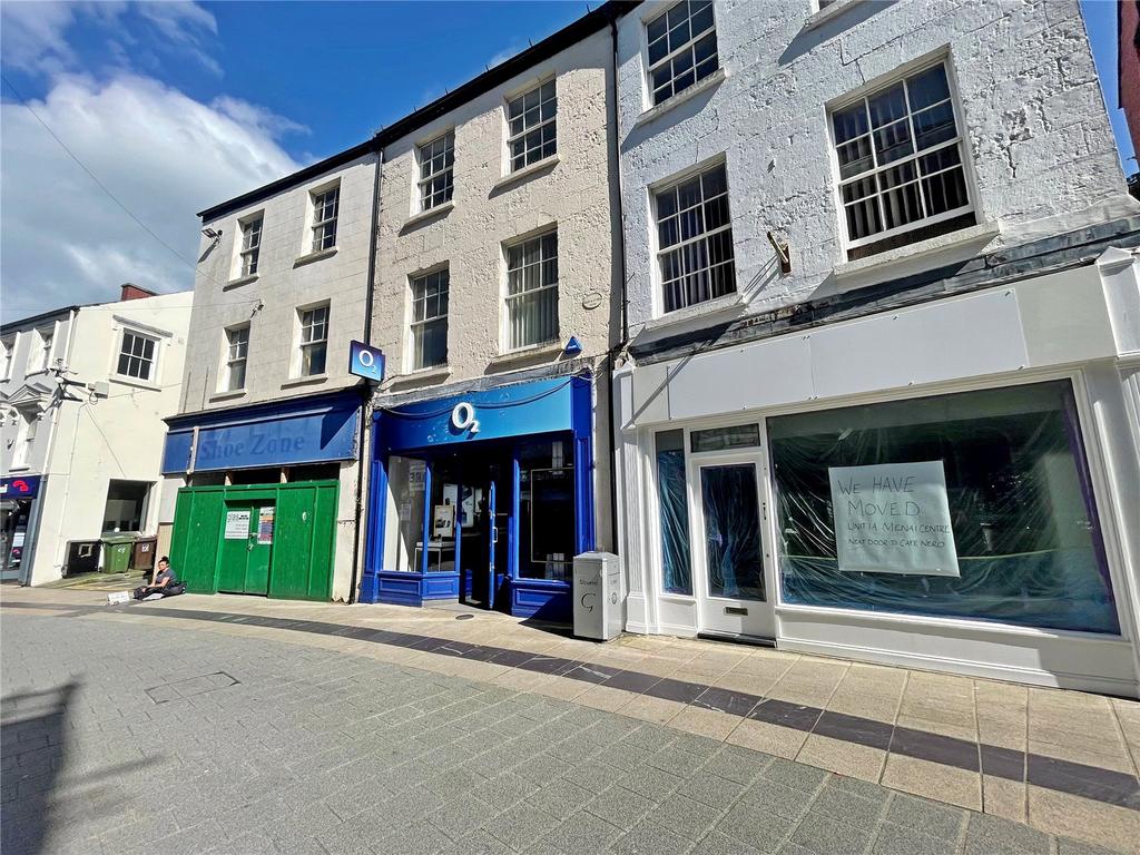 High Street, Bangor, Gwynedd, LL57 Property for sale - £160,000