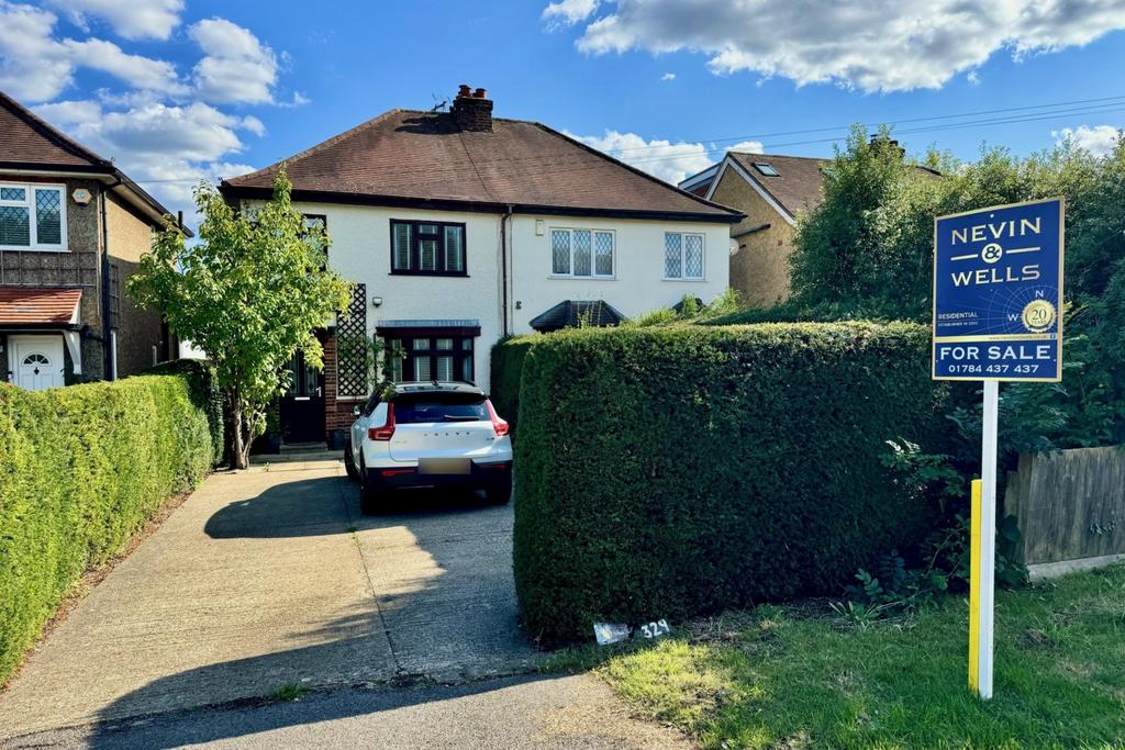 Stroude Road, Virginia Water, Surrey... 3 bed semi-detached house for ...