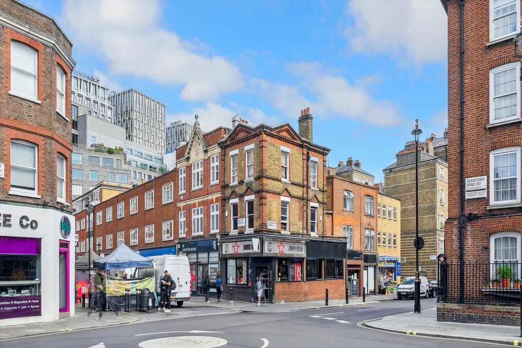 54 Great Peter Street, London, SW1P 2 bed flat for sale - £625,000