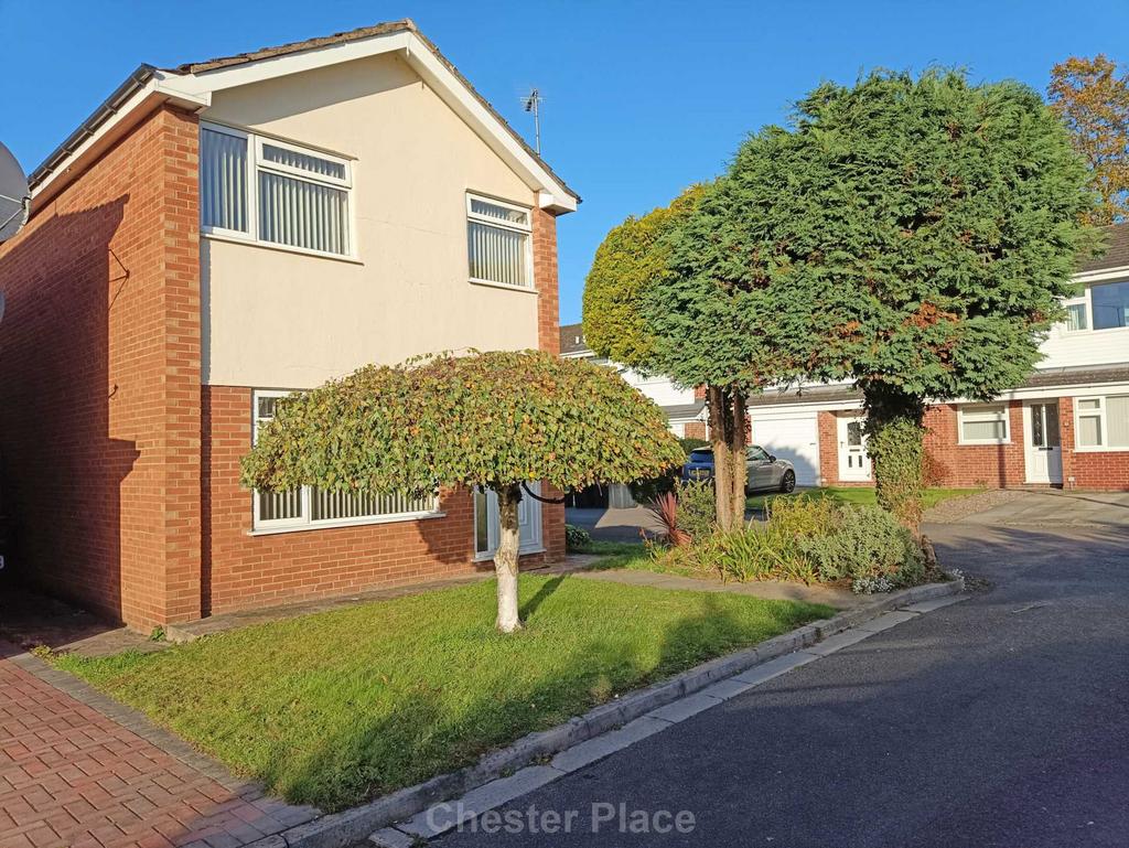 Priory Close, Chester CH1 3 bed detached house - £1,250 pcm (£288 pw)