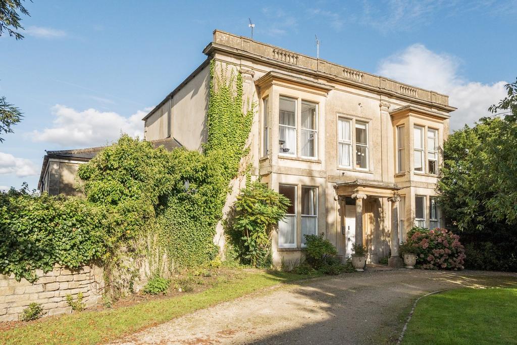Vallis Road, Frome, Frome, BA11 1 bed flat - £132,500