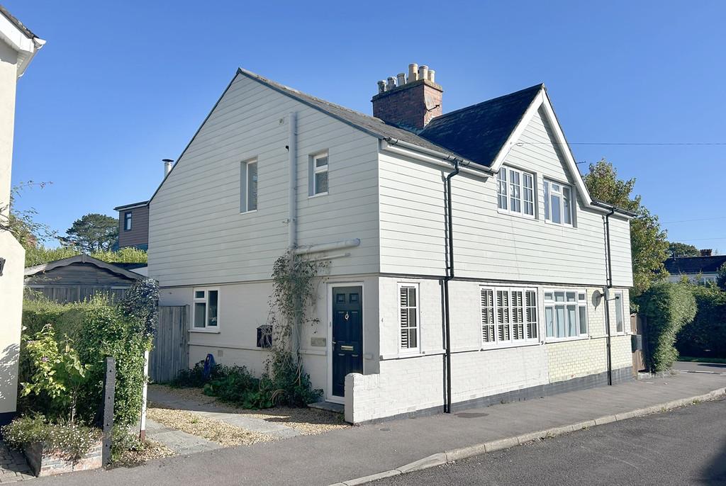 Ambleside Road, Lymington SO41 3 bed semi-detached house for sale - £ ...