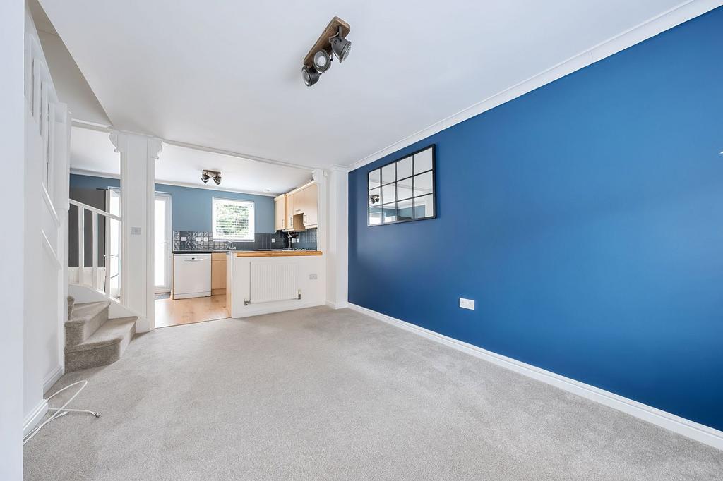 Nine Acre Drive, Corsham SN13 2 bed terraced house - £280,000