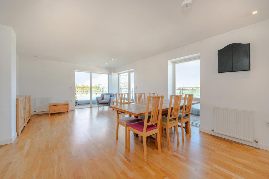 Eyot House, Sun Passage, London 2 bed flat for sale - £600,000