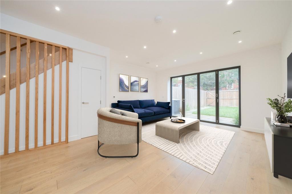 Caird Street, London W10 4 bed terraced house - £4,654 pcm (£1,074 pw)