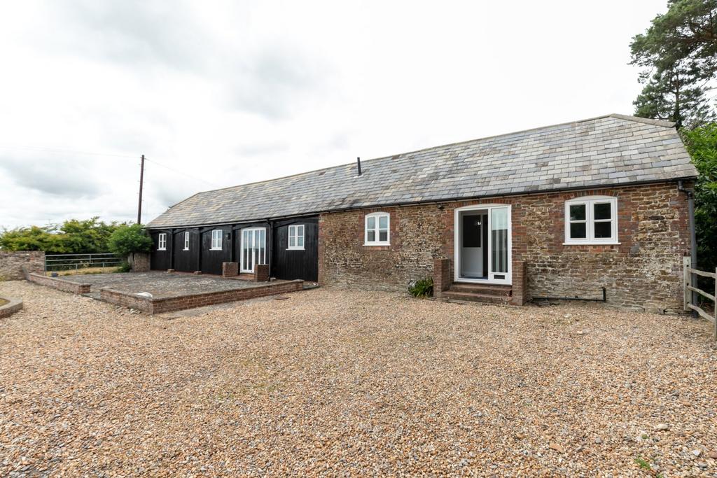 Udimore Road, Udimore, Rye, East... 3 bed bungalow - £1,800 pcm (£415 pw)