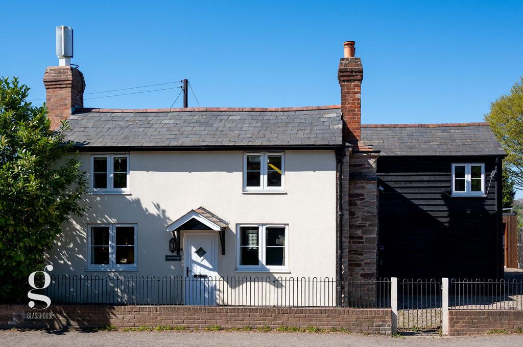 Bodenham, Herefordshire 3 bed detached house - £425,000