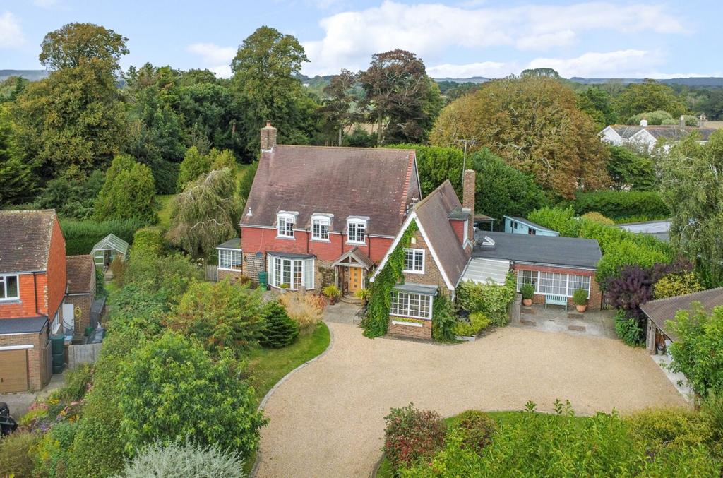 Orchard Lane, Lyminster, BN17 5 bed detached house for sale - £1,000,000