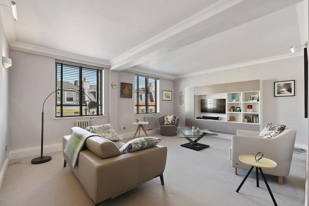 Harley Street, Marylebone Village... 2 bed apartment - £4,117 pcm (£950 pw)