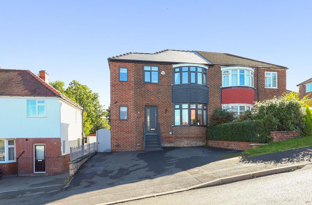 Hallowes Rise, Dronfield S18 3 bed semi-detached house - £325,000