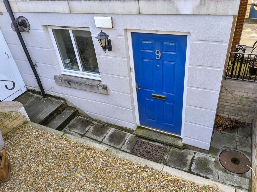 Howard Street, North Shields, Tyne... 2 bed maisonette - £174,999