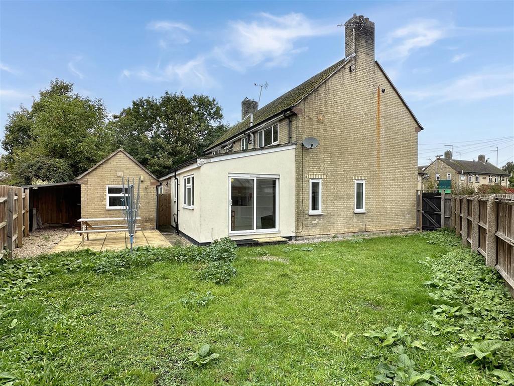 Coldhams Grove, Cambridge CB1 3 bed semi-detached house - £500,000